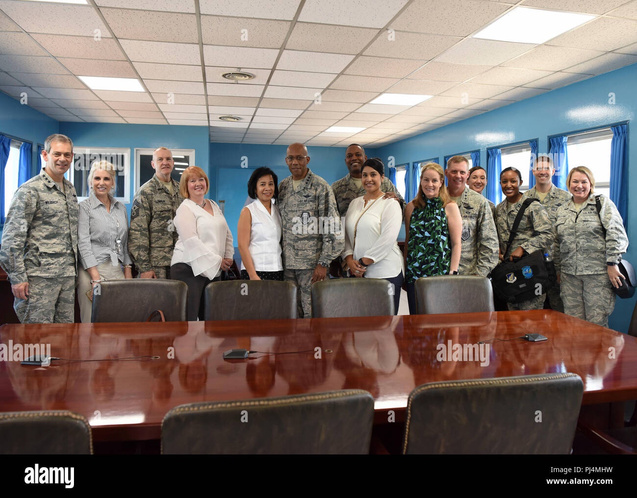 (Left to right) Lt. Gen. Kenneth Wilsbach, incoming Seventh Air Force ...