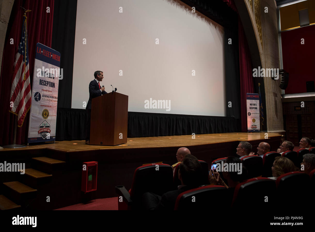 180829-N-NB544-1186 LOS ANGELES (Aug. 29, 2018) The Honorable Eric ...