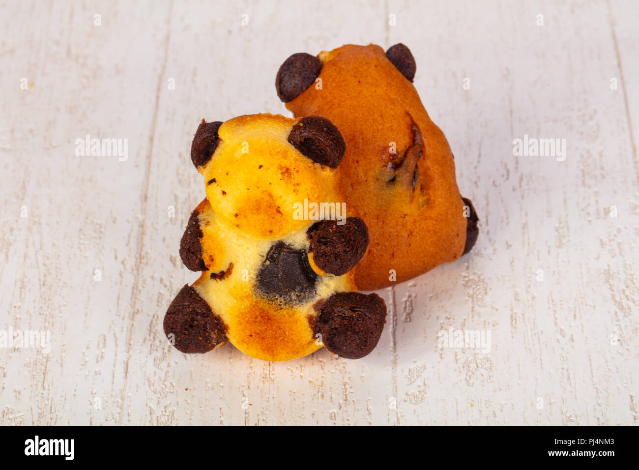 Tasty sponge cake Bear kids Stock Photo - Alamy