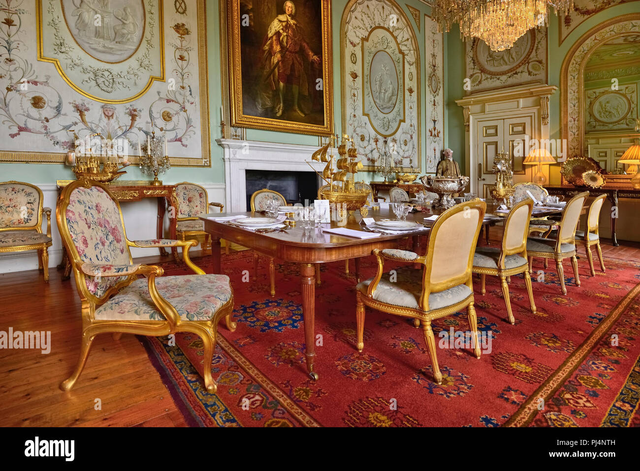 Scotland, Argyll, Inveraray Castle, The Dining Room Stock Photo - Alamy