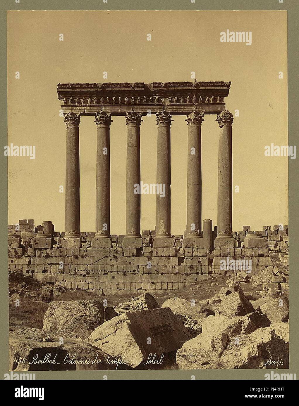 Colonnes du temple hi-res stock photography and images - Alamy