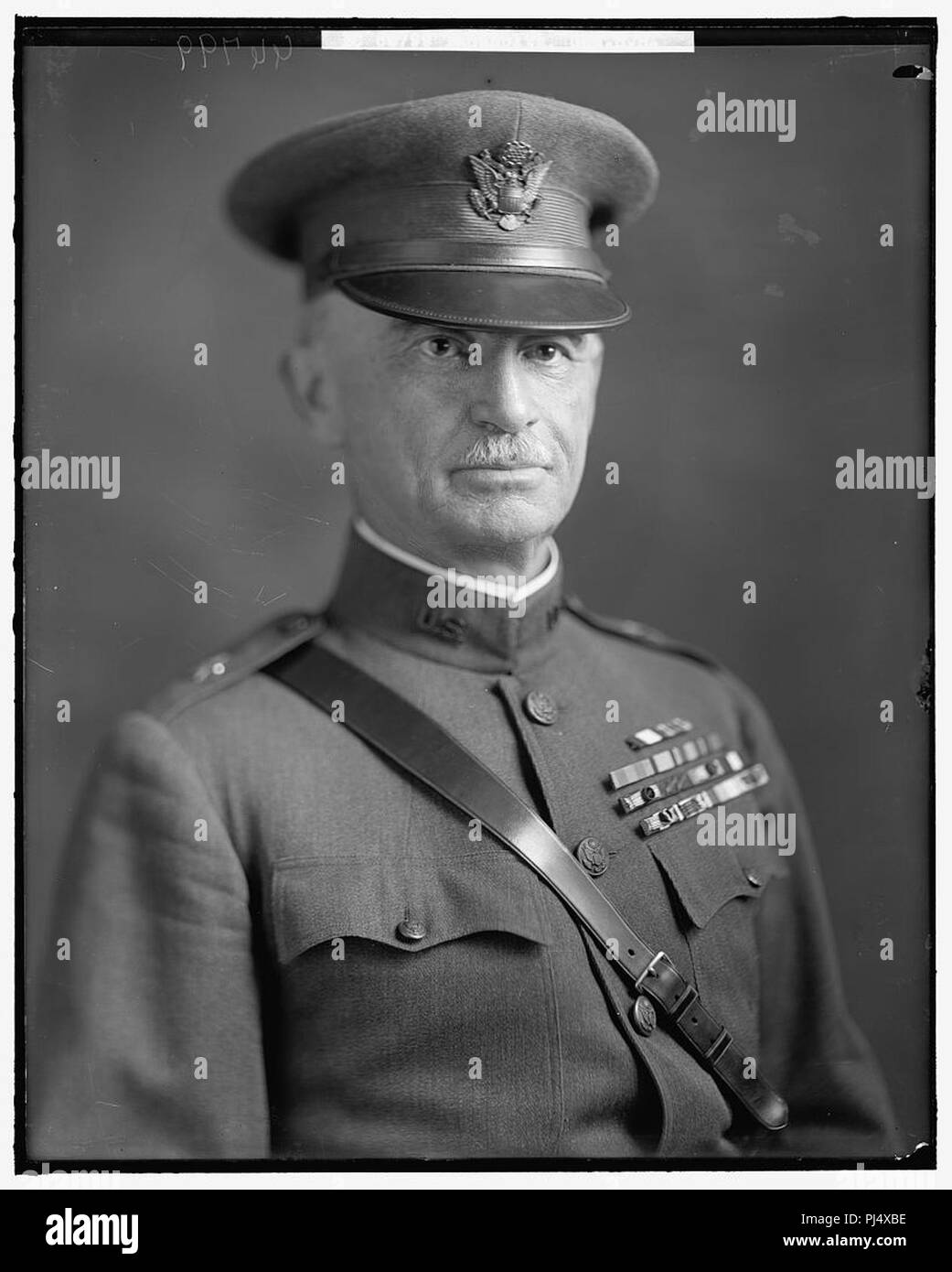 H general hi-res stock photography and images - Alamy