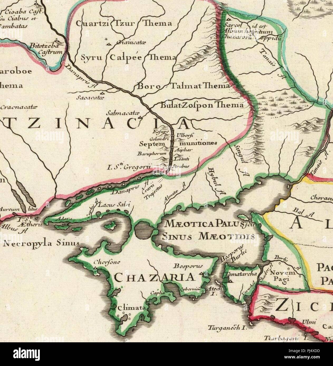 Banduri hi-res stock photography and images - Alamy