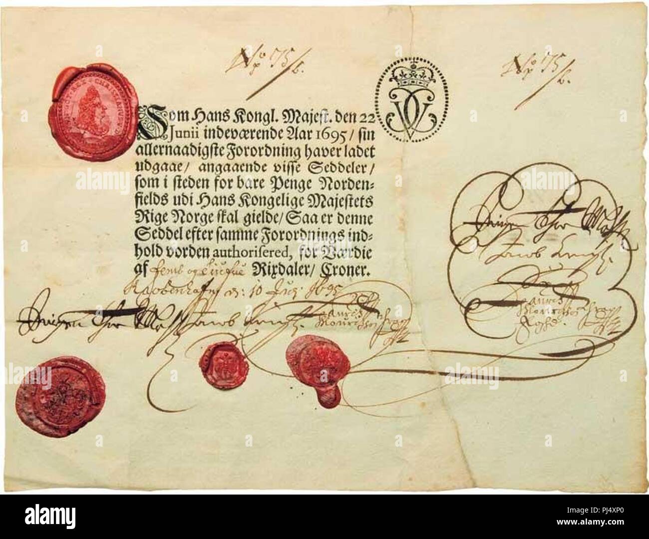 Classic banknote hi-res stock photography and images - Alamy