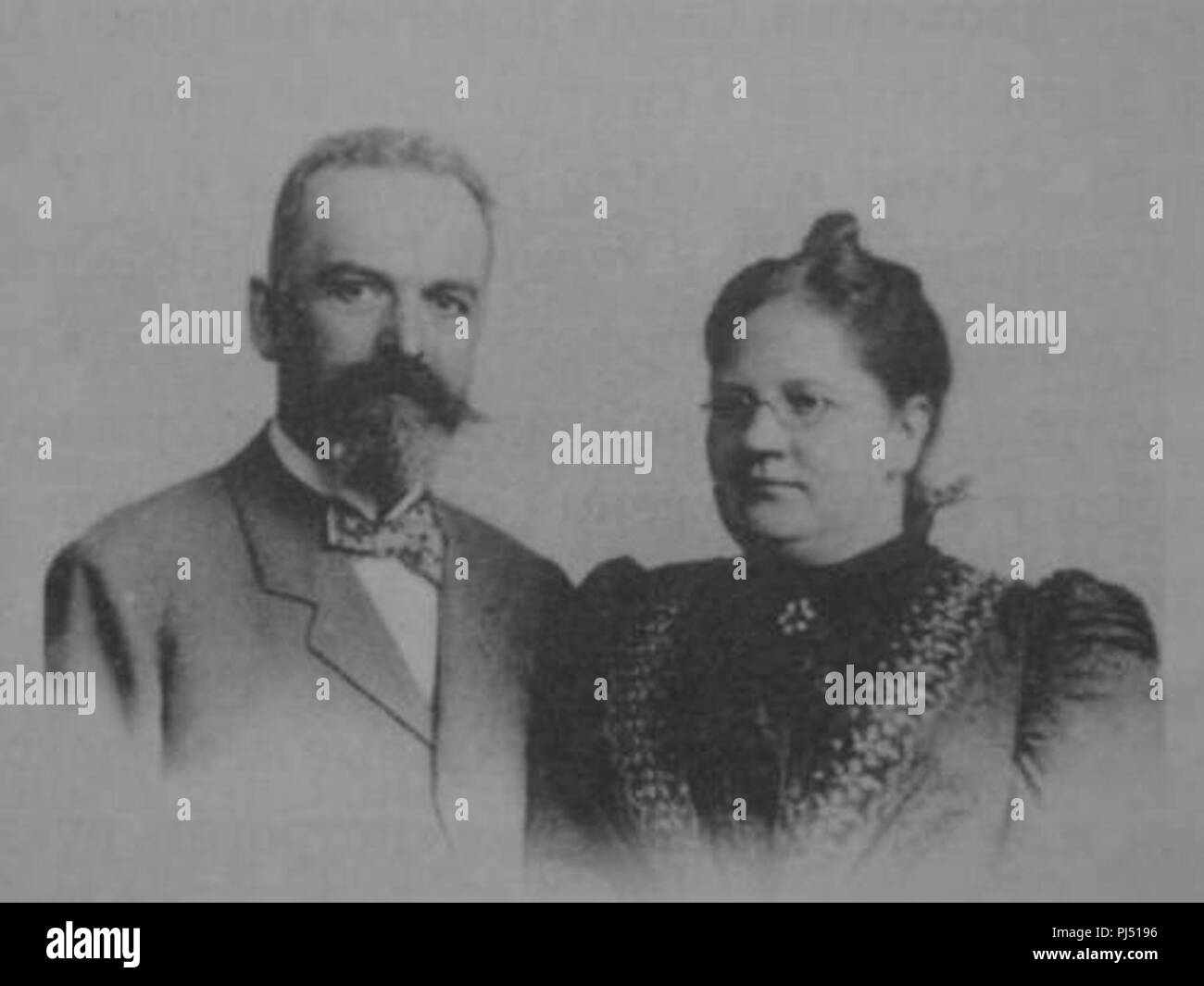 Bari and his wife Stock Photo - Alamy