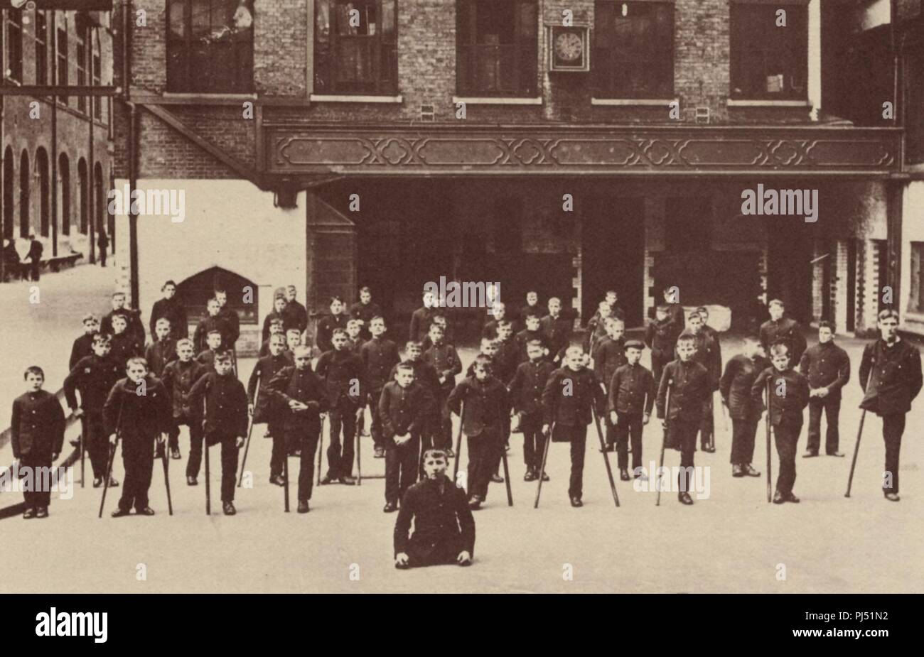 Thomas john barnardo hi-res stock photography and images - Alamy