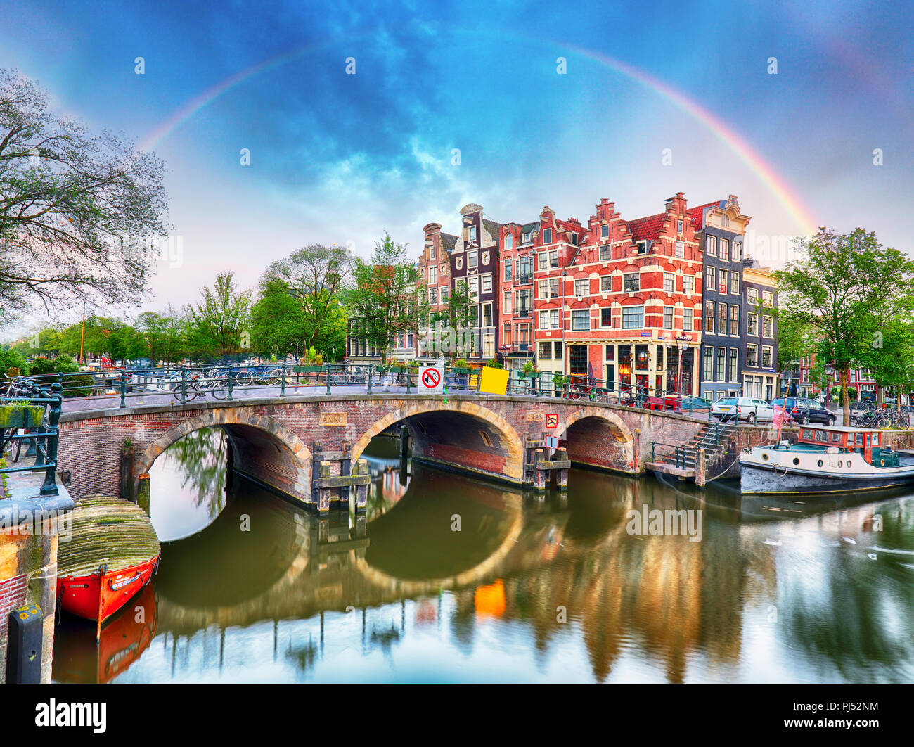 Typical dutch canal scene hi-res stock photography and images - Alamy