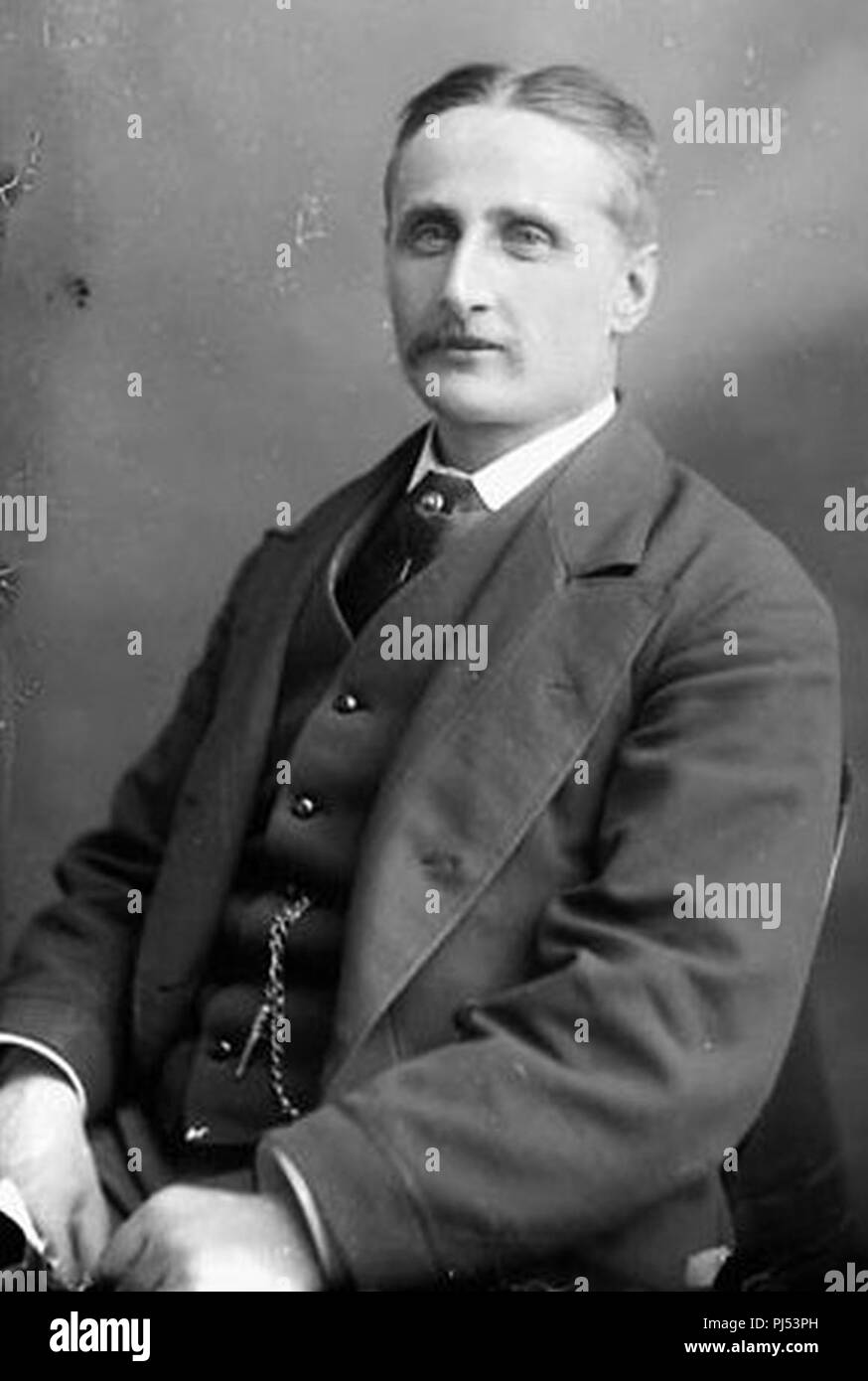 Edgar crow baker hi-res stock photography and images - Alamy