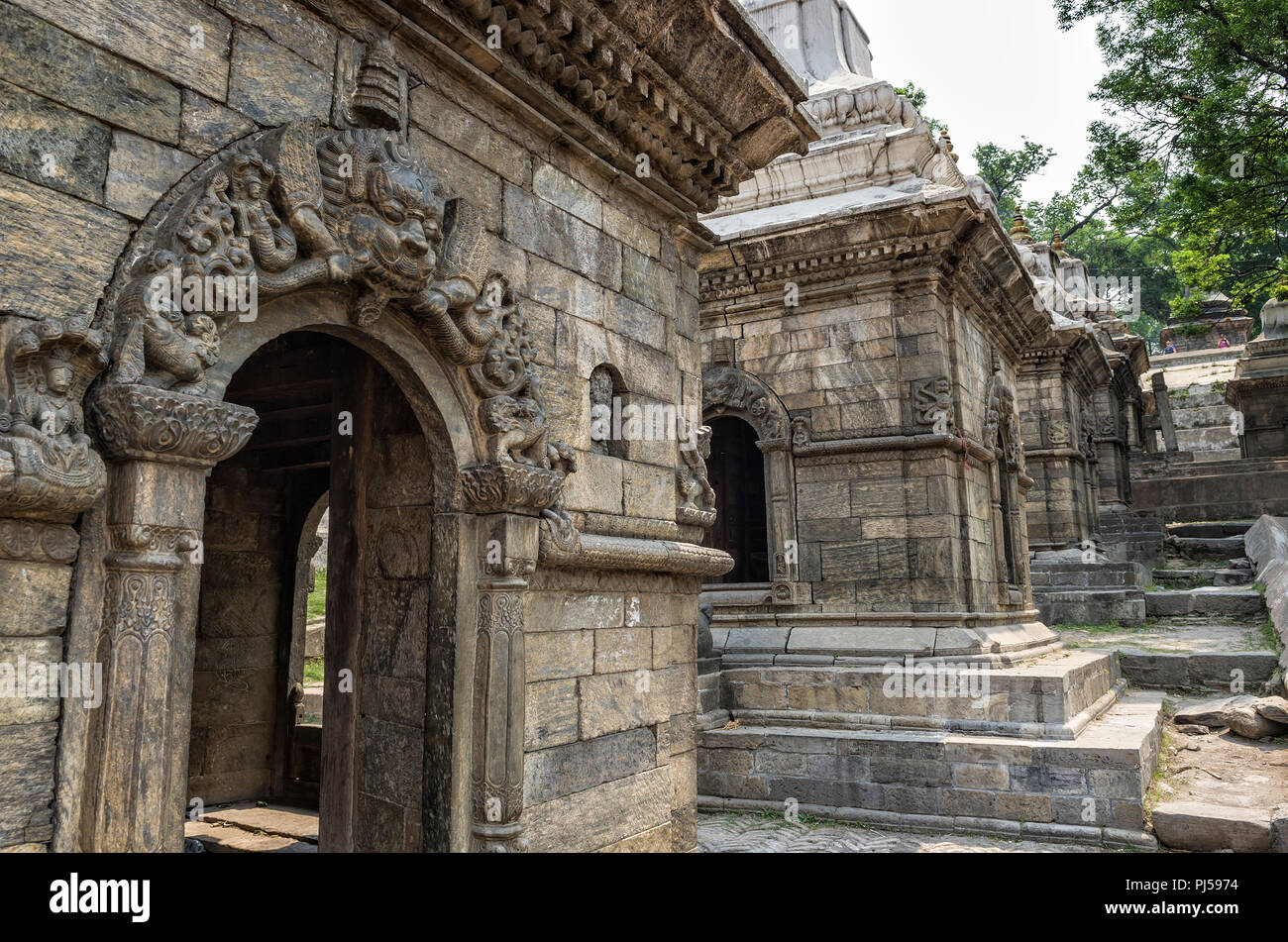 Votive temples and shrines in a row at Pashupatinath Temple, Kathmandu ...