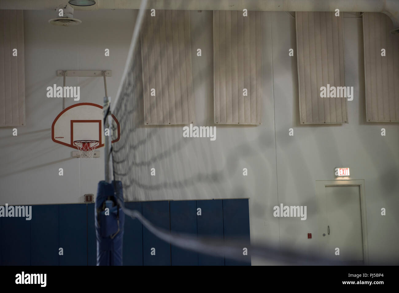Photos of ICE IGSA Caroline Detention Facility outside Bowling Green ...