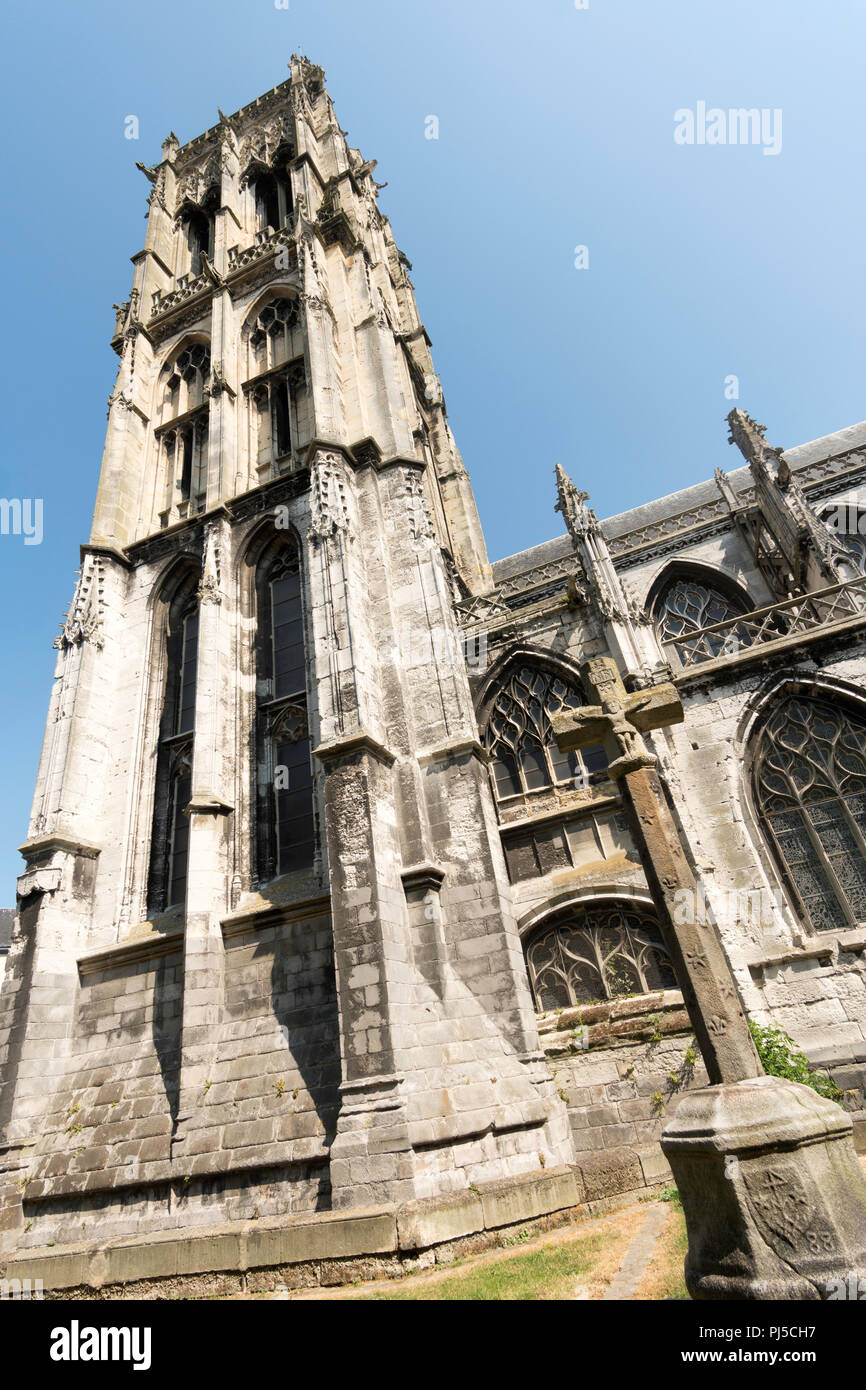 Saint jacques church hi-res stock photography and images - Alamy