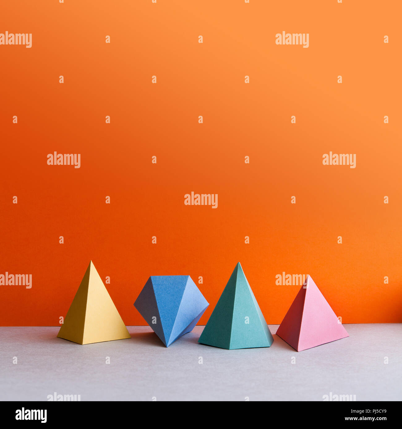 Rectangular triangle hi-res stock photography and images - Alamy