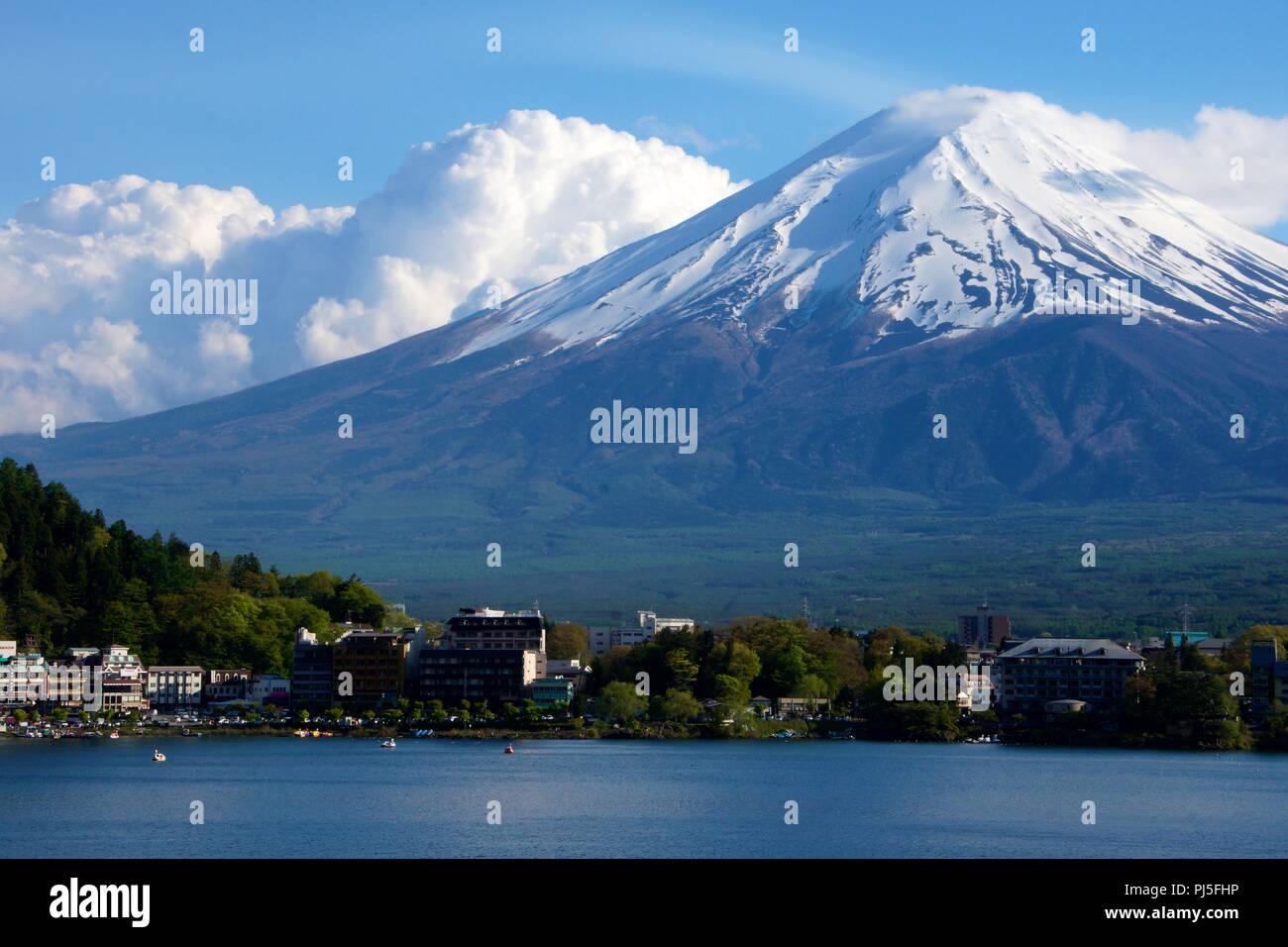 Mount Fuji from Lake Kawaguchiko Stock Photo - Alamy
