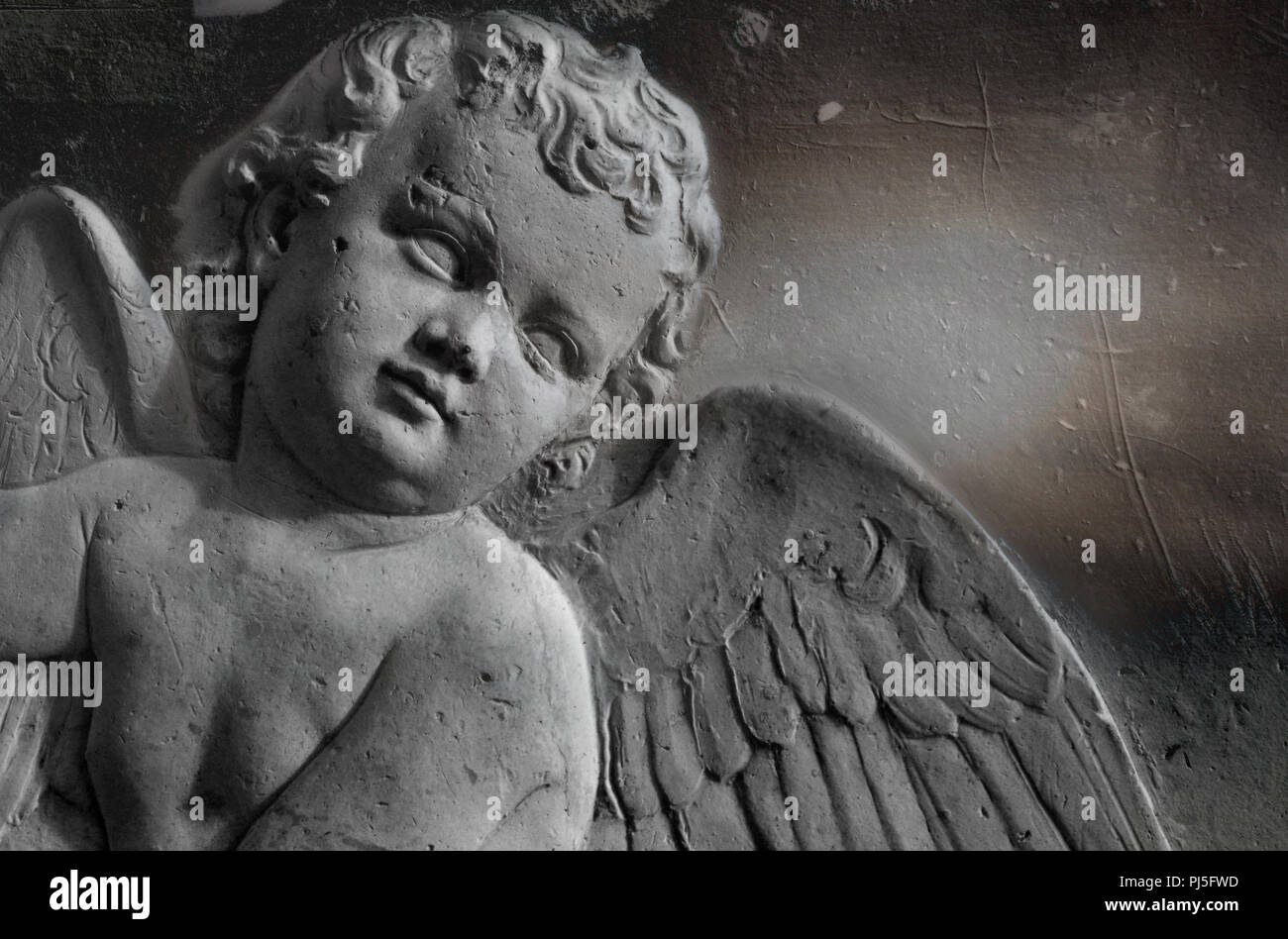 Angel plaster hi-res stock photography and images - Alamy