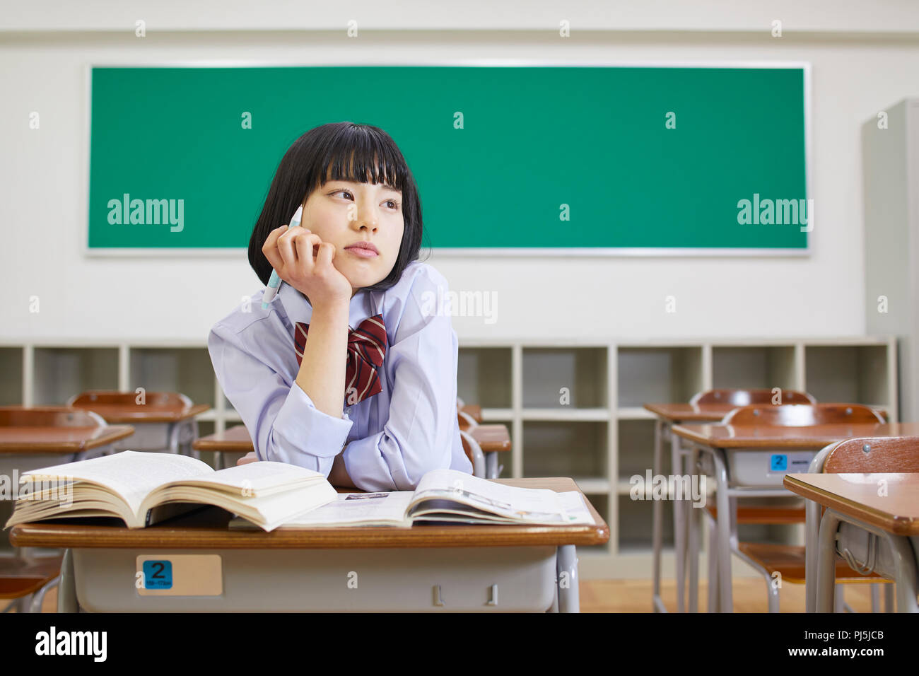 Japanese high-school girl Stock Photo - Alamy