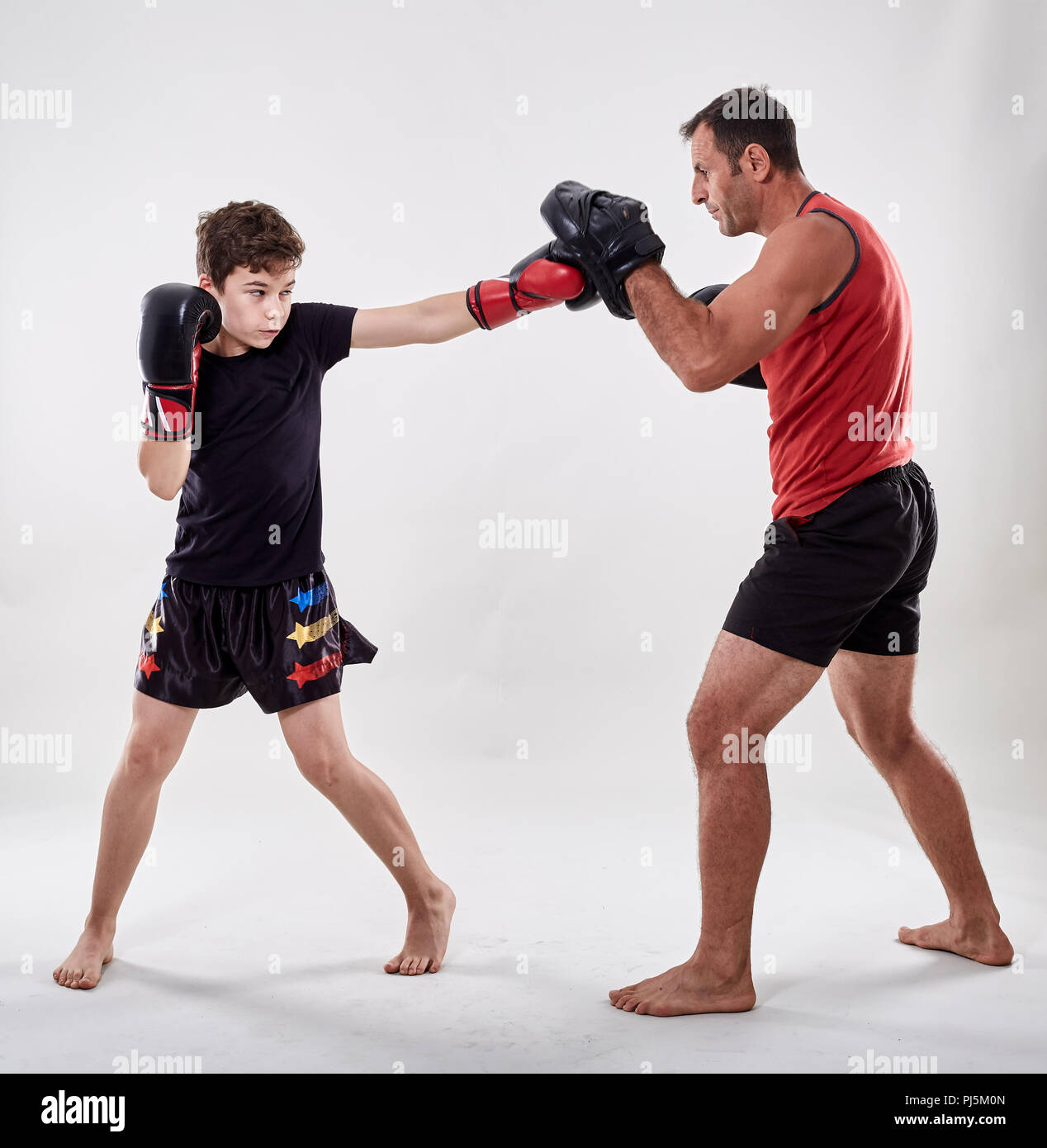 Kickbox boy hi-res stock photography and images - Alamy
