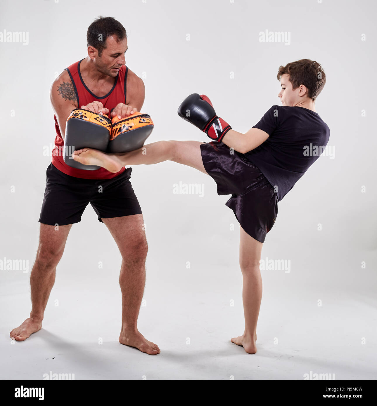 Child kick boxer hi-res stock photography and images - Alamy