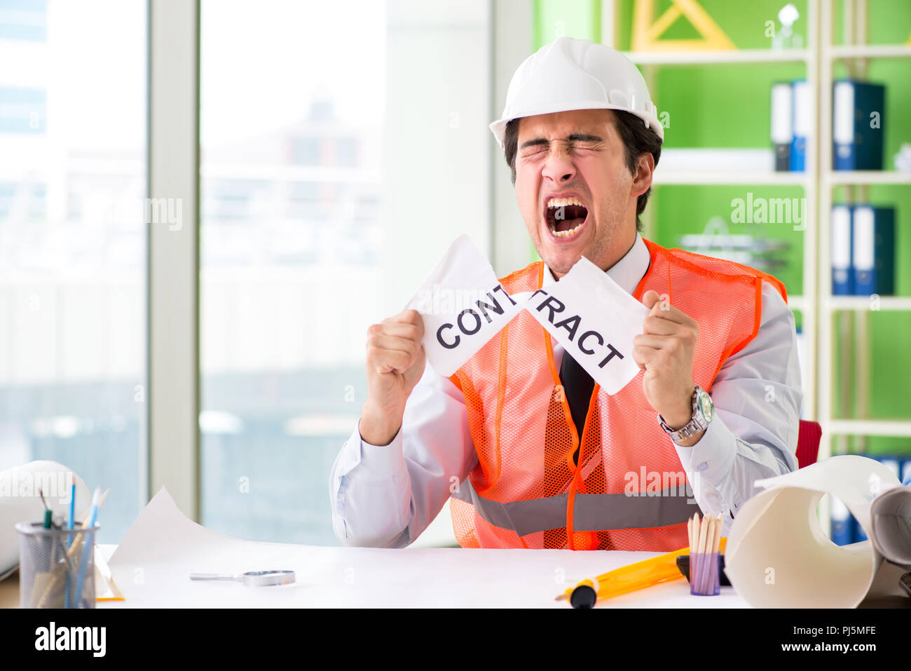 Contract termination construction hi-res stock photography and images ...