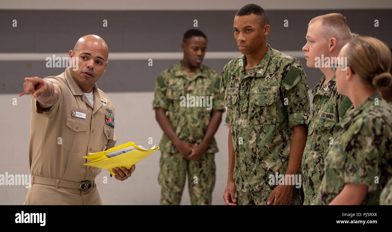 Basic seamanship training hi-res stock photography and images - Alamy