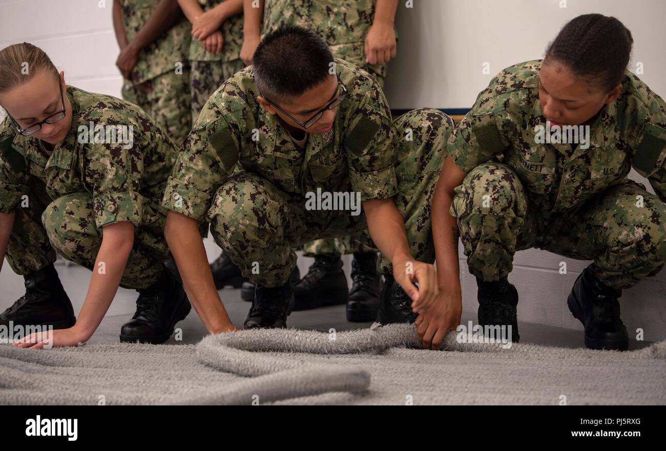 180827-N-PL946-1051 GREAT LAKES, Ill. (Aug. 27, 2018) Recruits perform ...