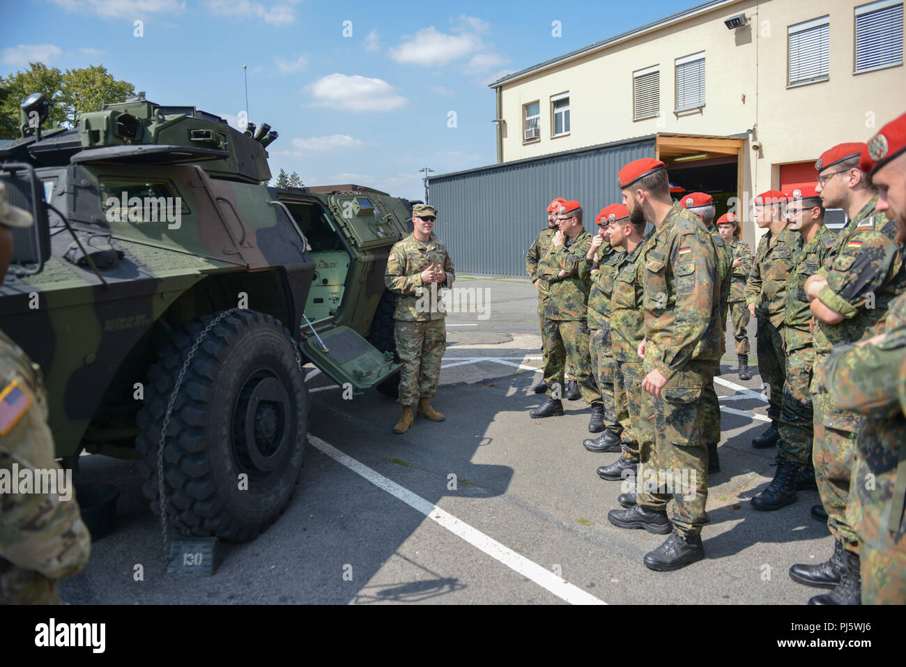 Members of Bundeswehr, 6th company Military Police Regiment traveled to ...