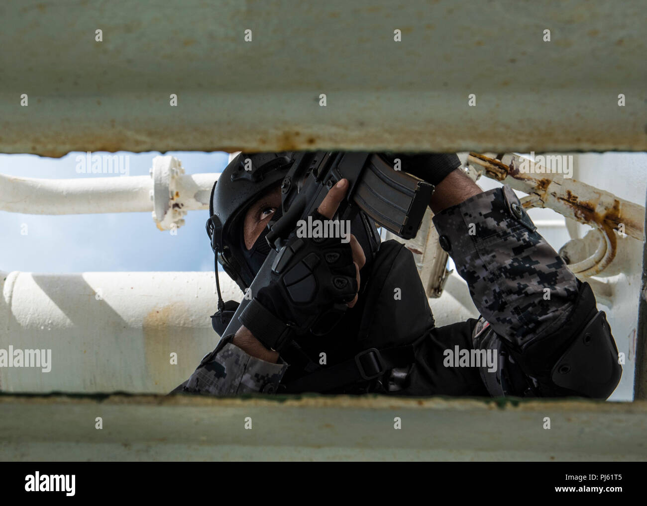 Bangladesh navy sailor hi-res stock photography and images - Alamy