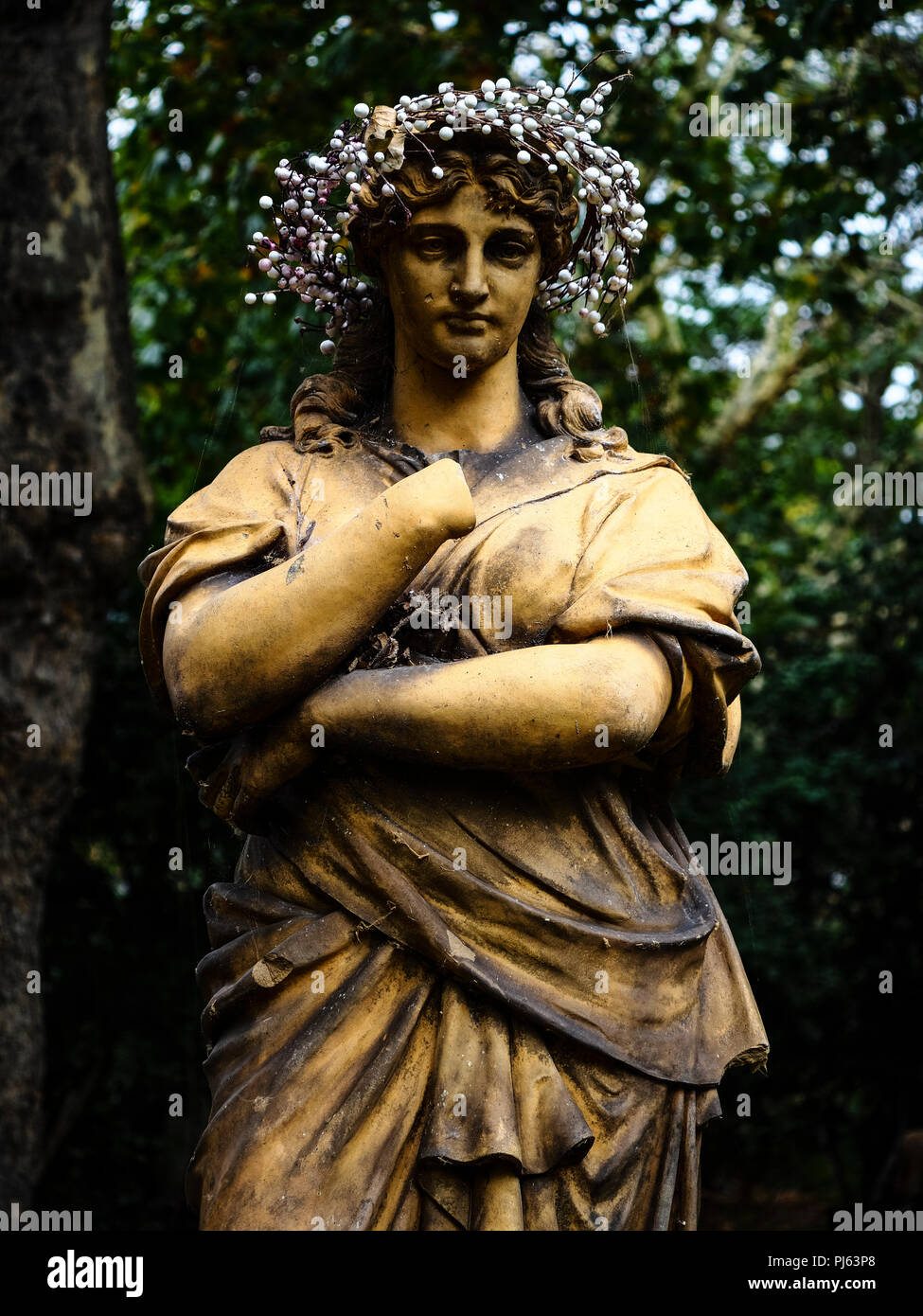 Statue of euterpe st georges gardens london hi-res stock photography ...