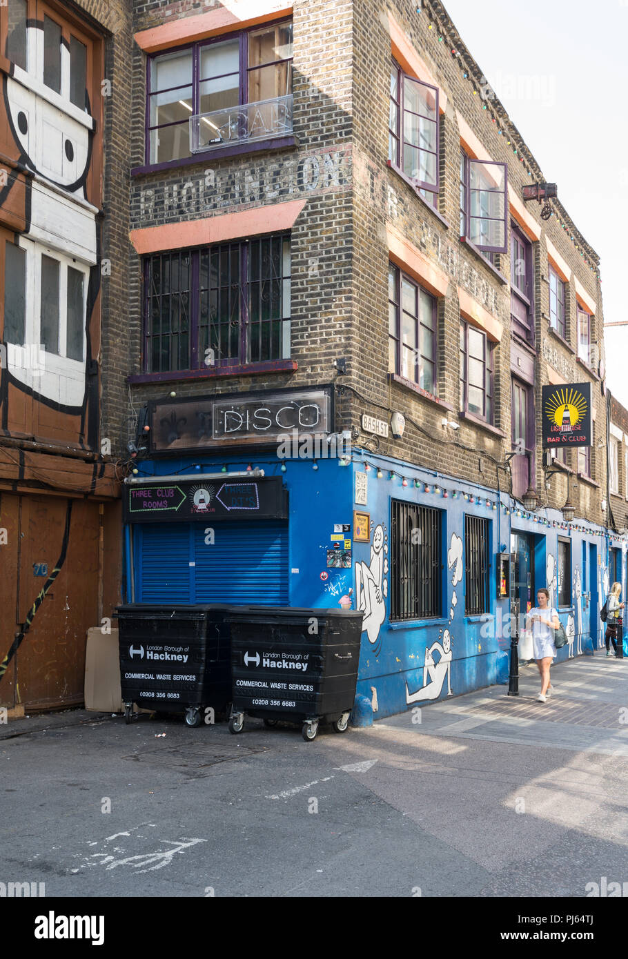 View of Curtain Road, Hoxton, London, England, UK Stock Photo - Alamy