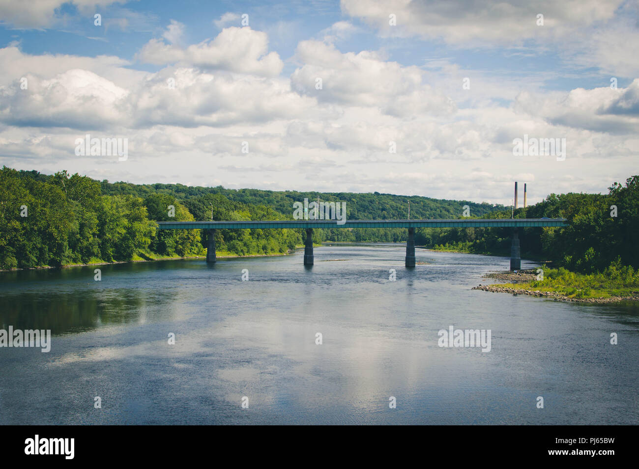Delaware water gap bridge hi-res stock photography and images - Alamy