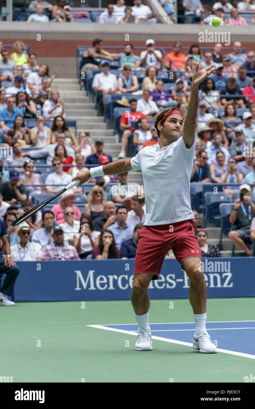 Roger Federer (SUI) competing at the 2018 US Open Tennis Stock Photo ...