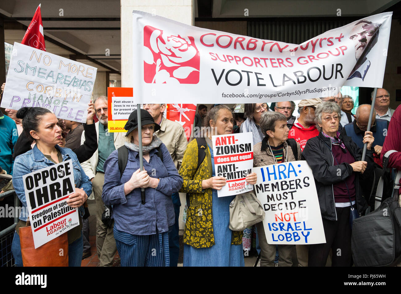 Jewish Voice For Labour High Resolution Stock Photography and Images ...