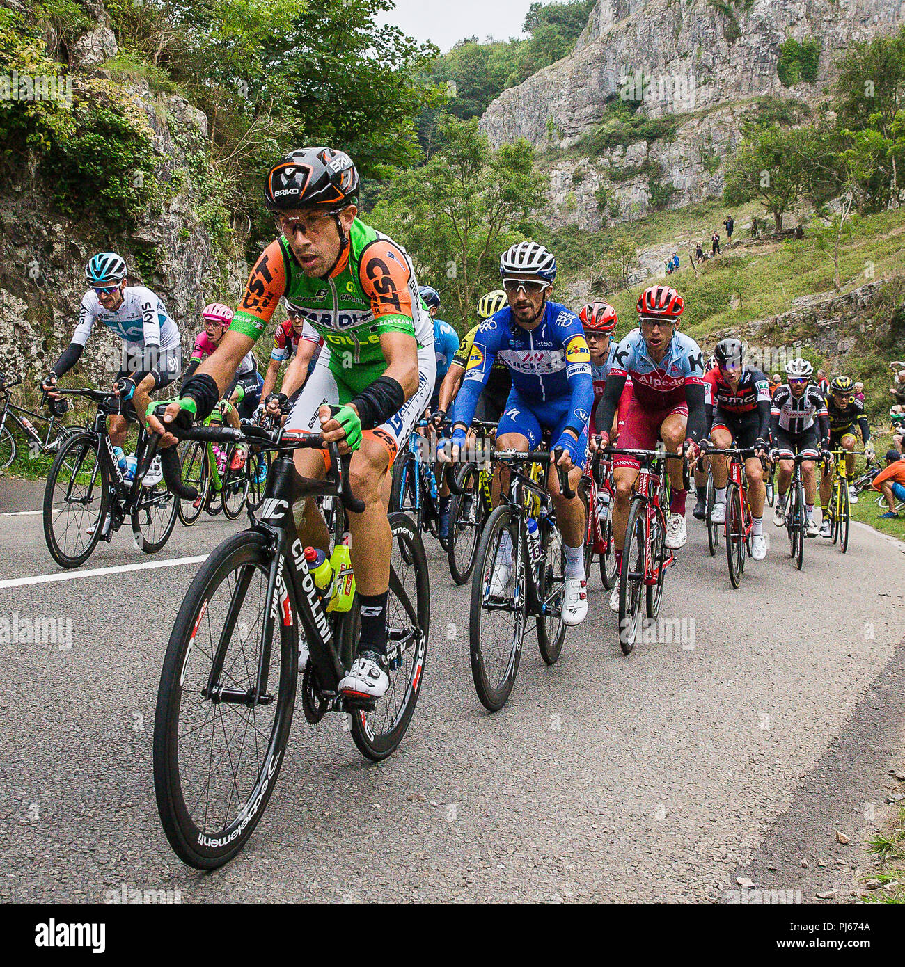 Cheddar gorge cycle hi-res stock photography and images - Alamy