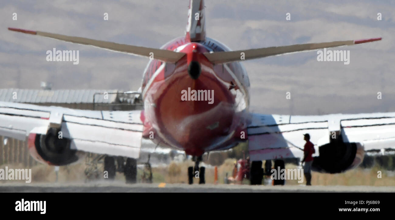 737 test hi-res stock photography and images - Alamy