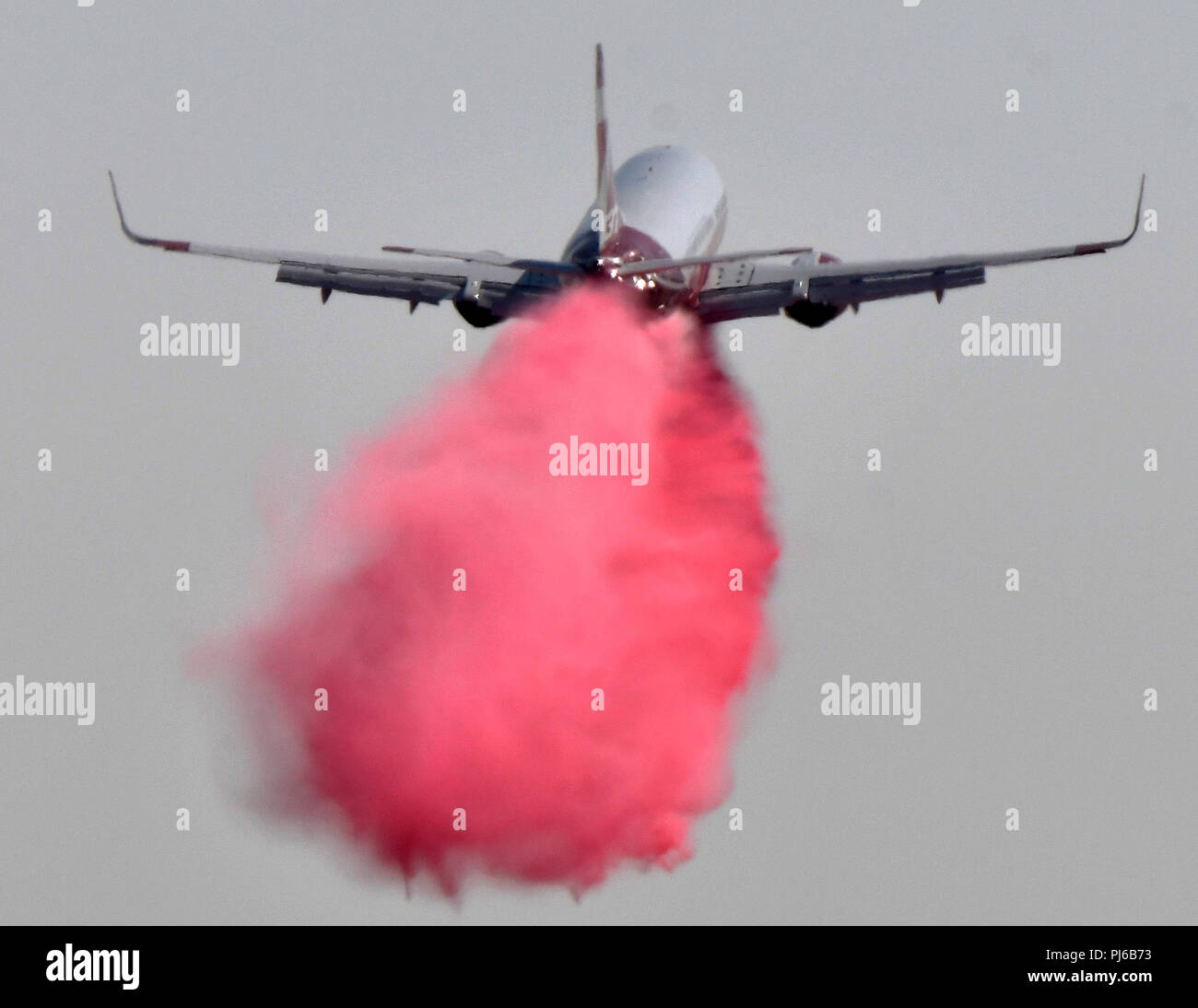 9-4-18. Lancaster CA. The first 737-300 Coulson Fireliner air tanker T ...