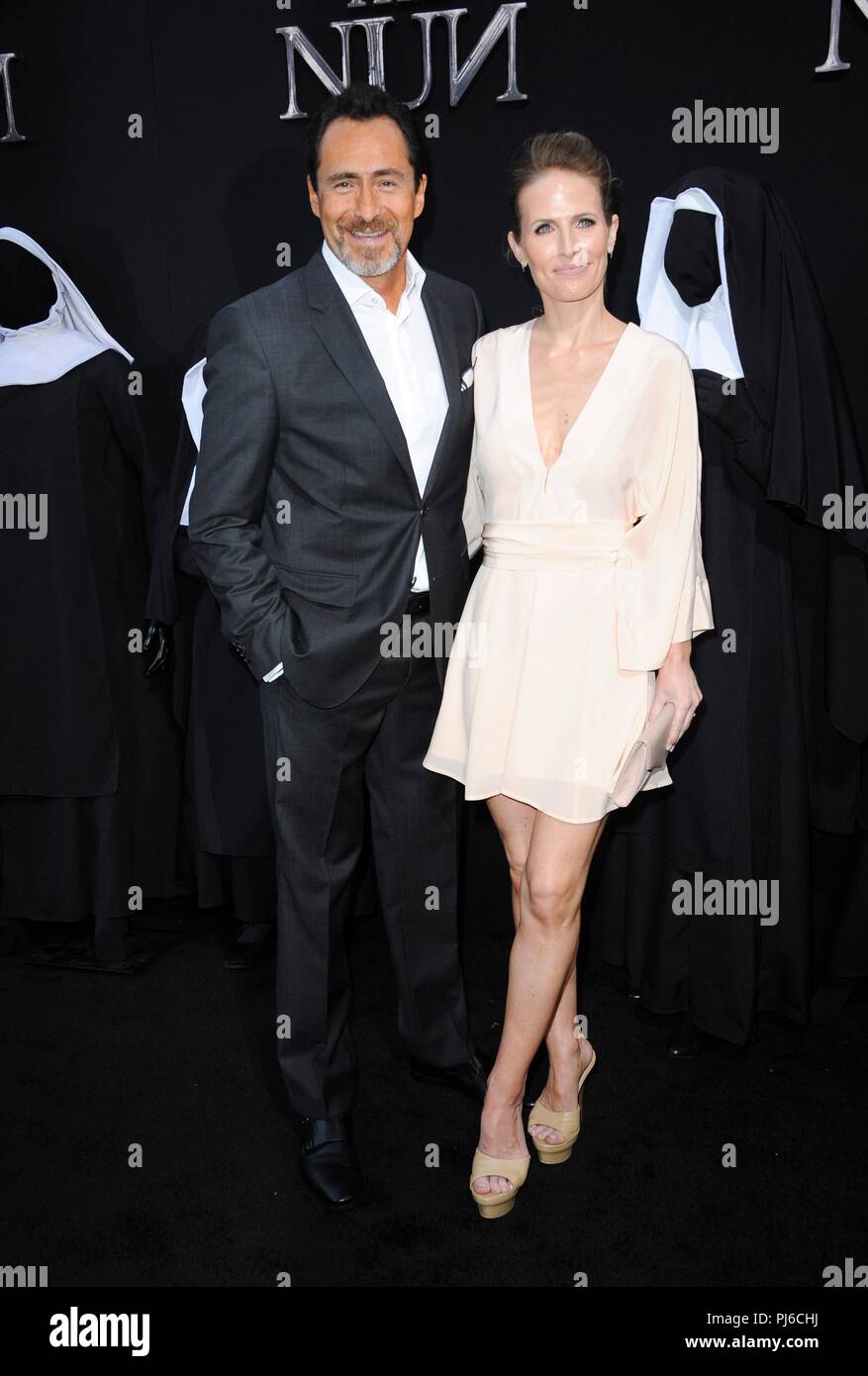 Stephanie sherk hi-res stock photography and images - Alamy