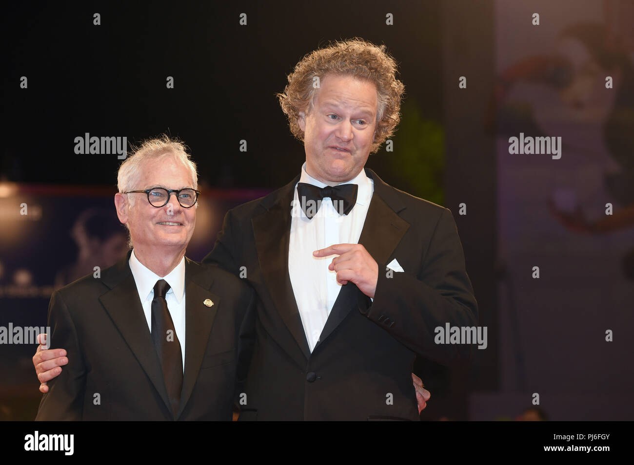 Director caleb deschanel hi-res stock photography and images - Alamy
