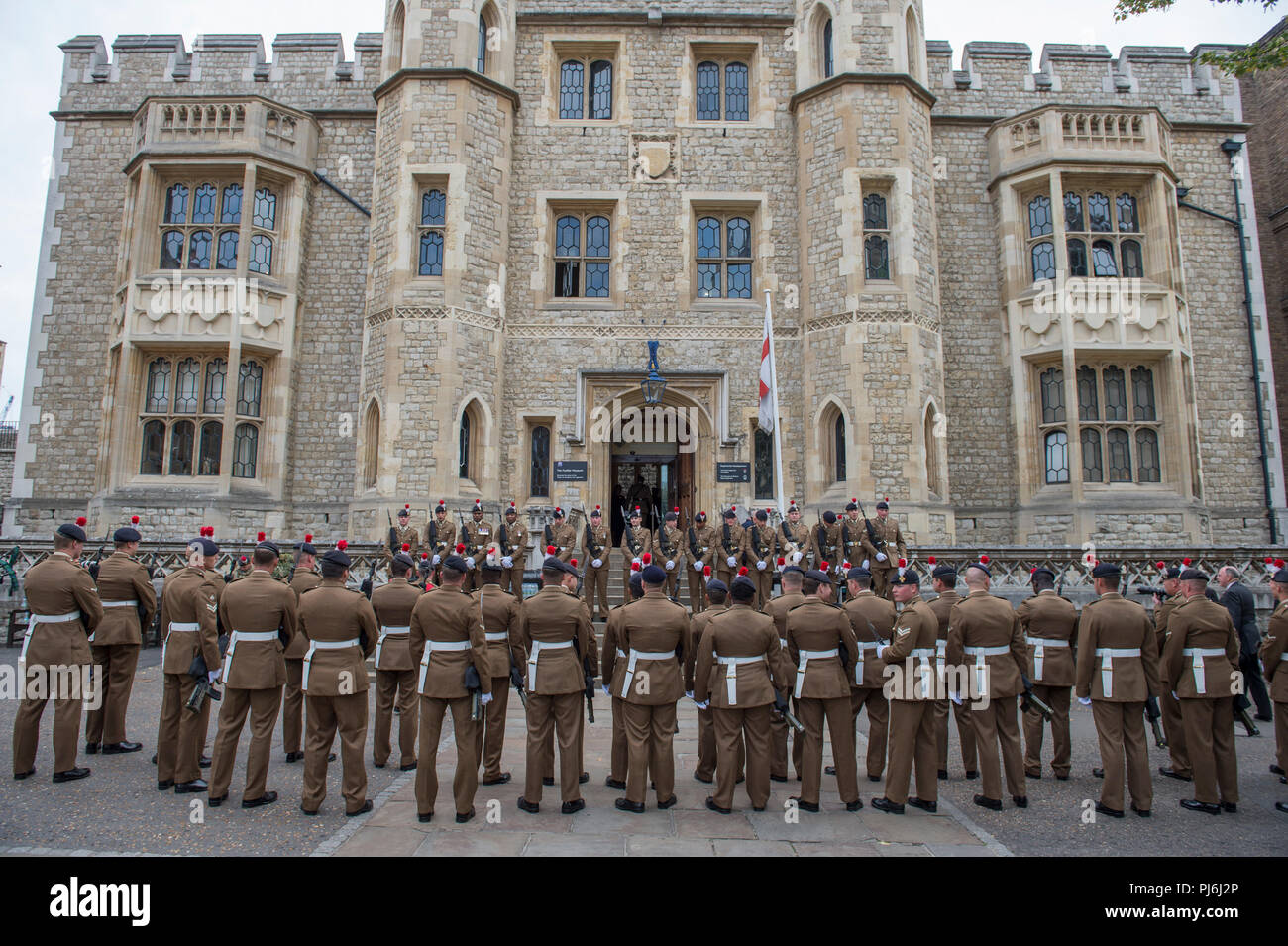 City of London, UK. 5 September, 2018. The Royal Regiment of Fusiliers ...
