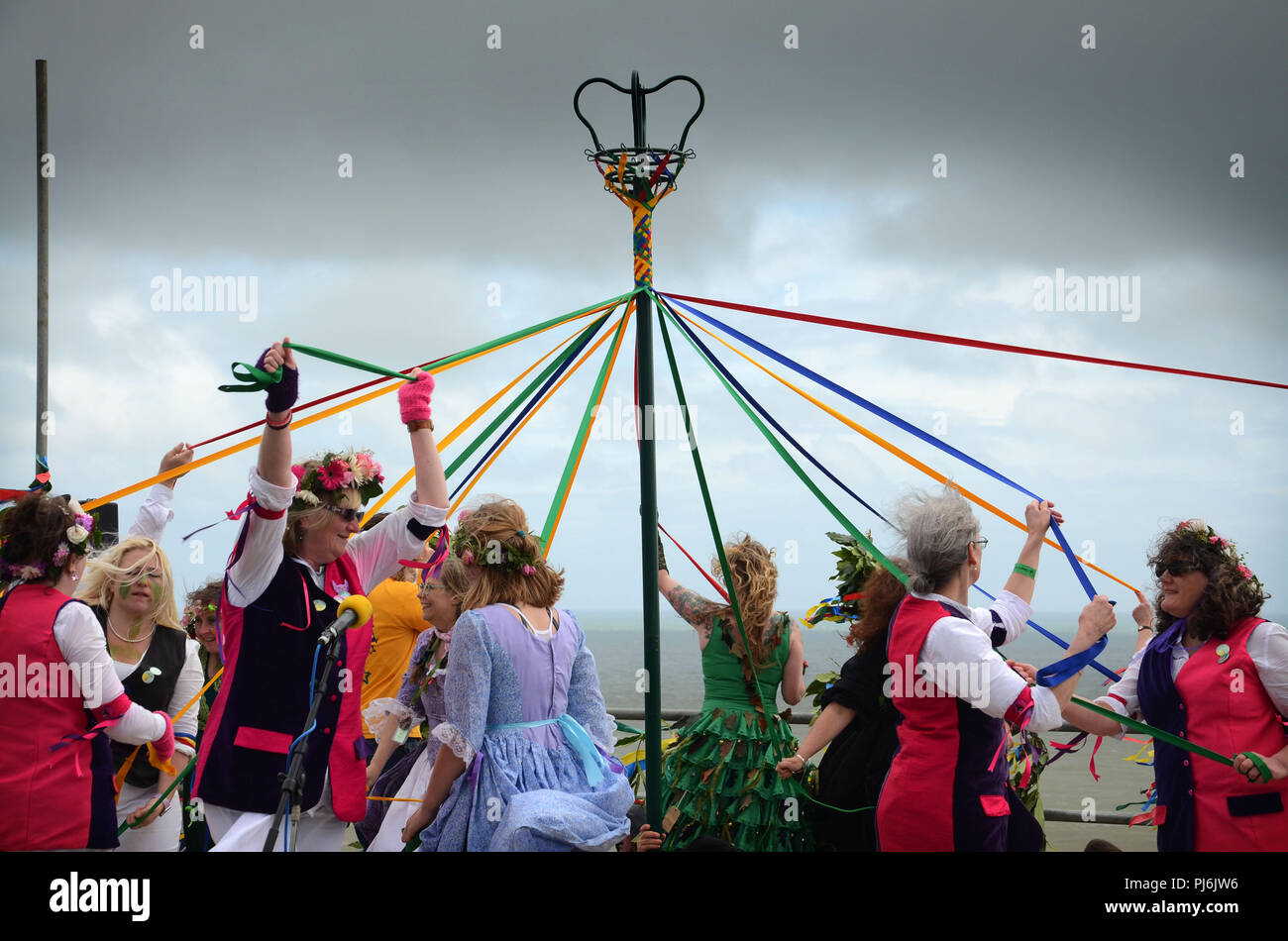 Maypole dancing, Jack-in-the-green festival Hastings UK Stock Photo - Alamy