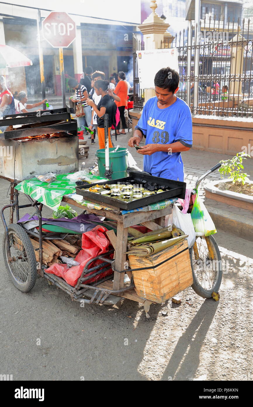Filipino chef hi-res stock photography and images - Alamy
