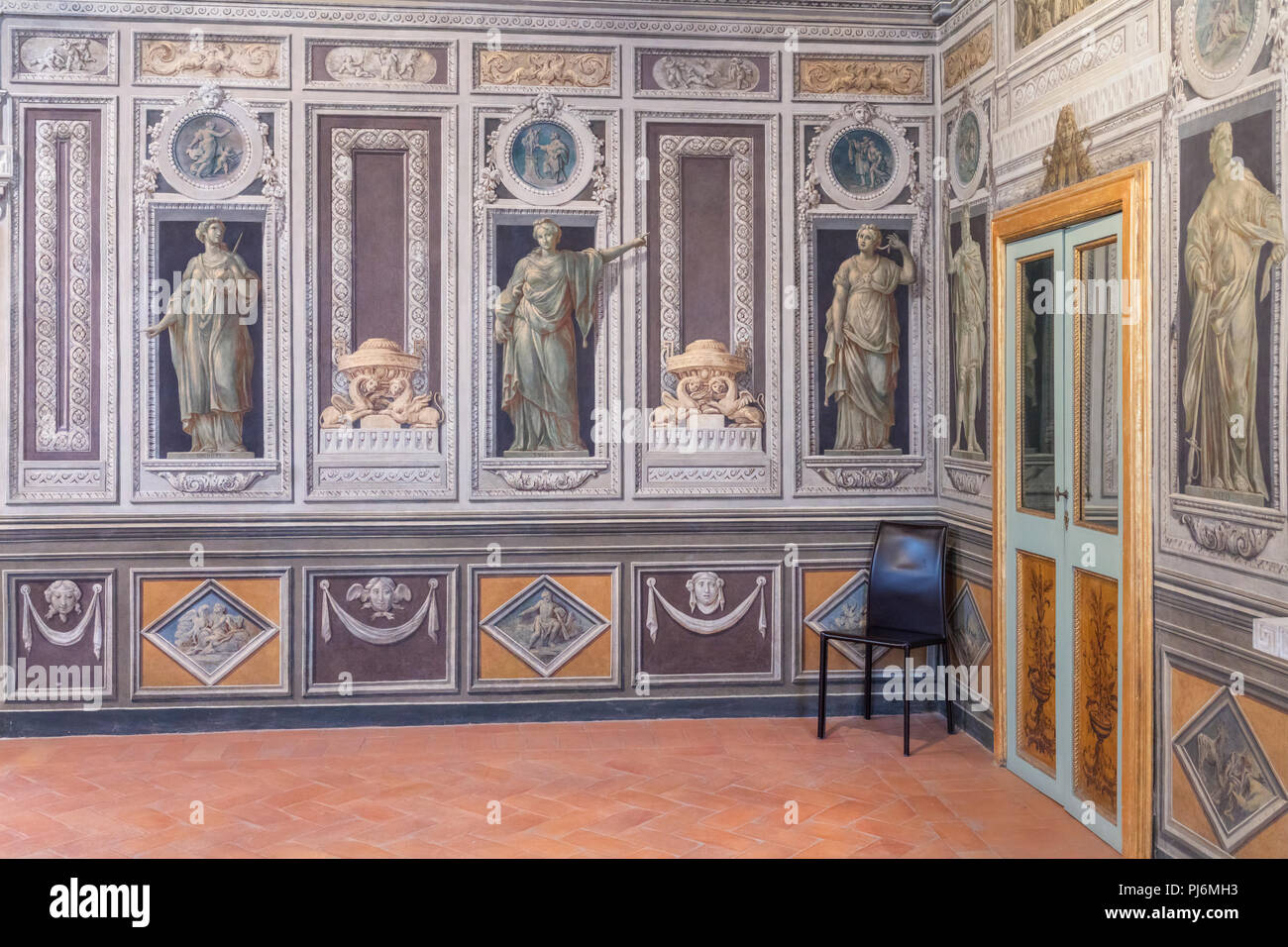 Palazzo barberini rome interior hi-res stock photography and images - Alamy