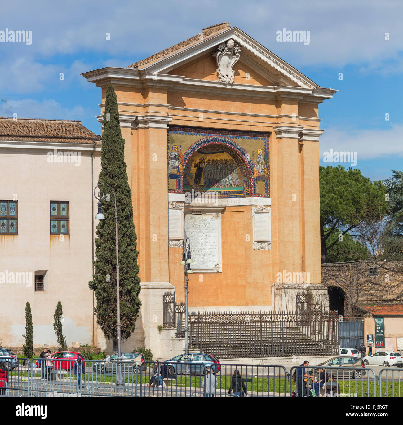 Lateran palace hi-res stock photography and images - Alamy
