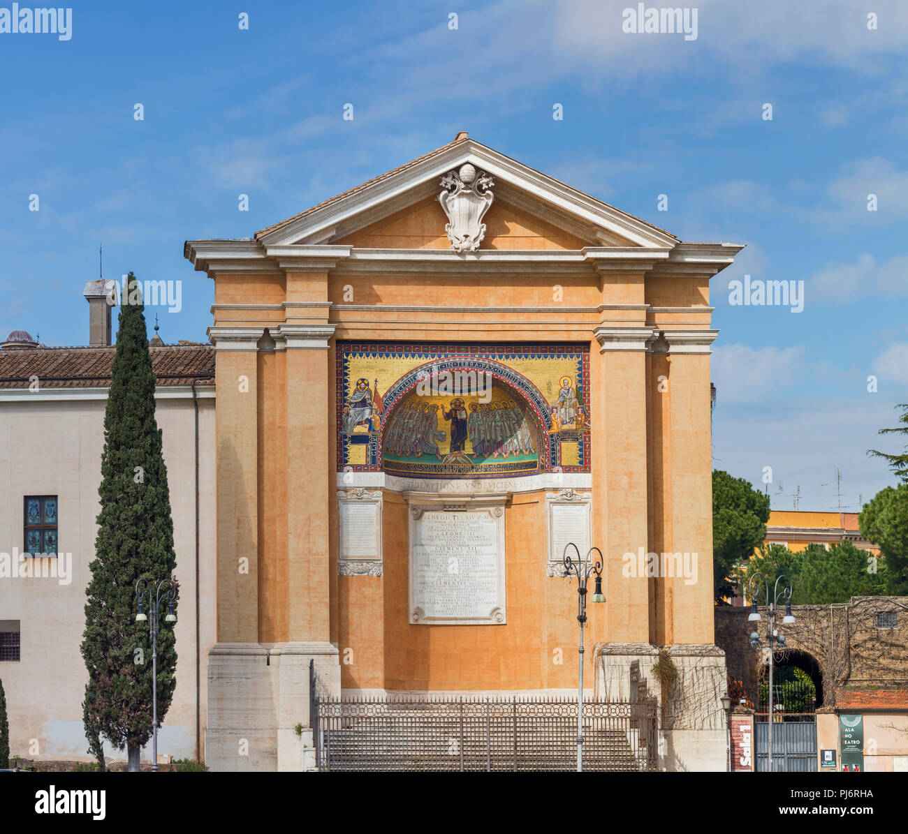 Lateran palace hi-res stock photography and images - Alamy