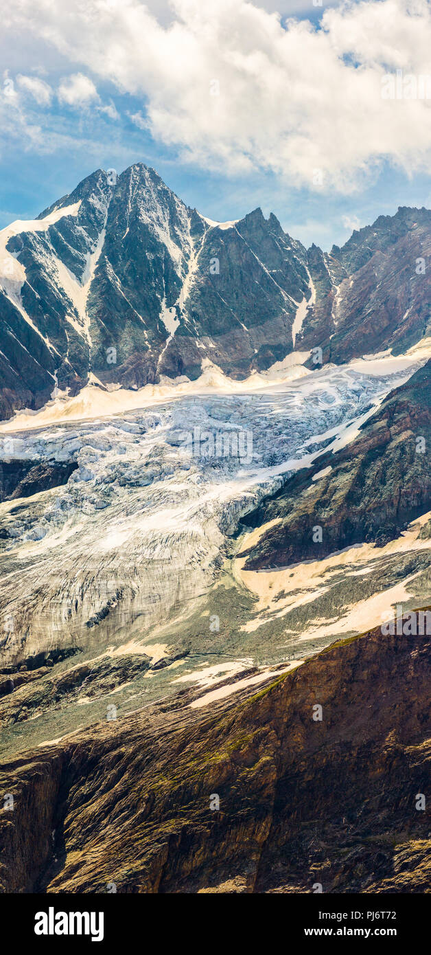 Layeres of Rocks of the Grossglocknerscharte with a variety of color ...