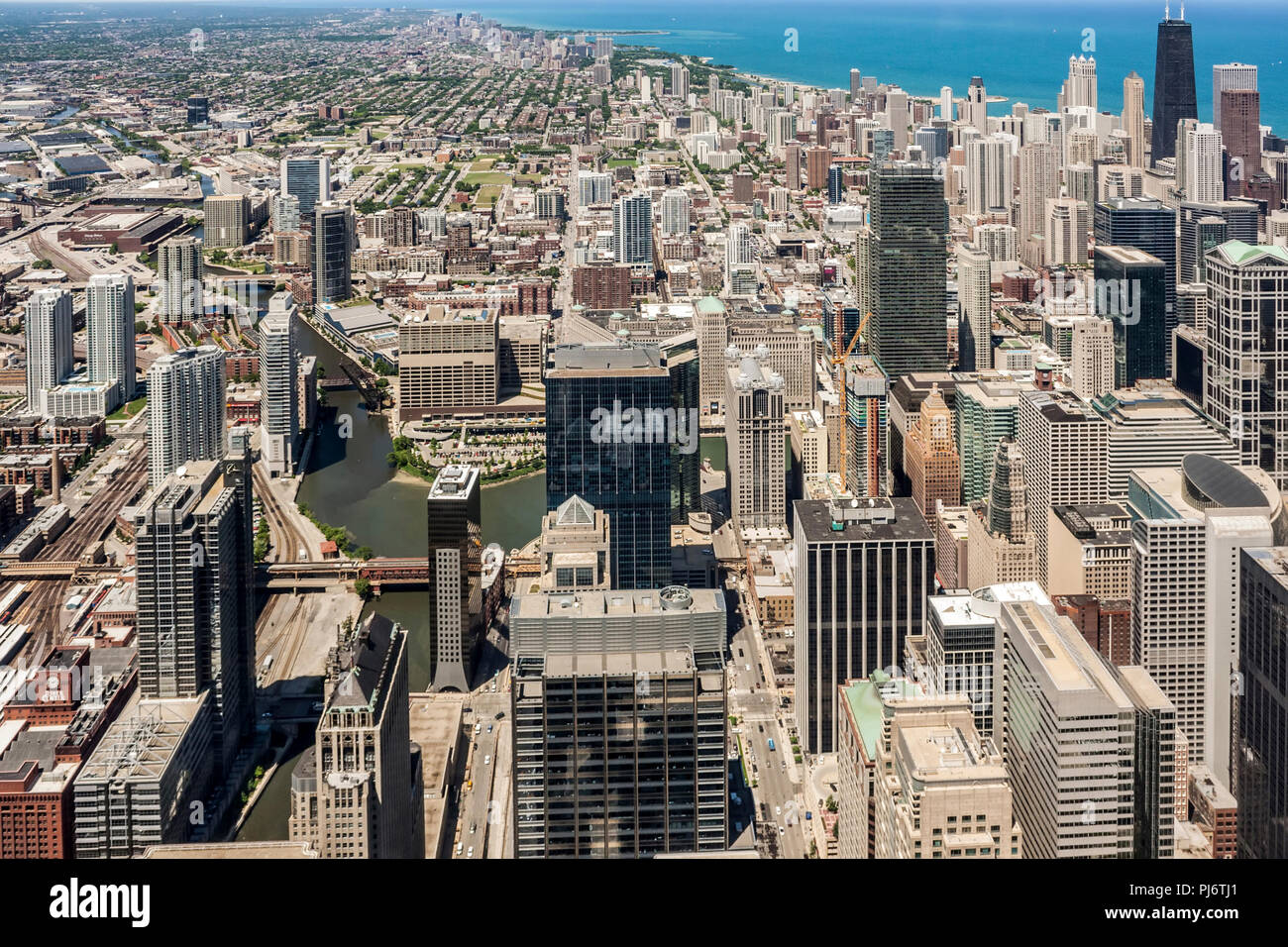 Chicago rooftop hi-res stock photography and images - Alamy