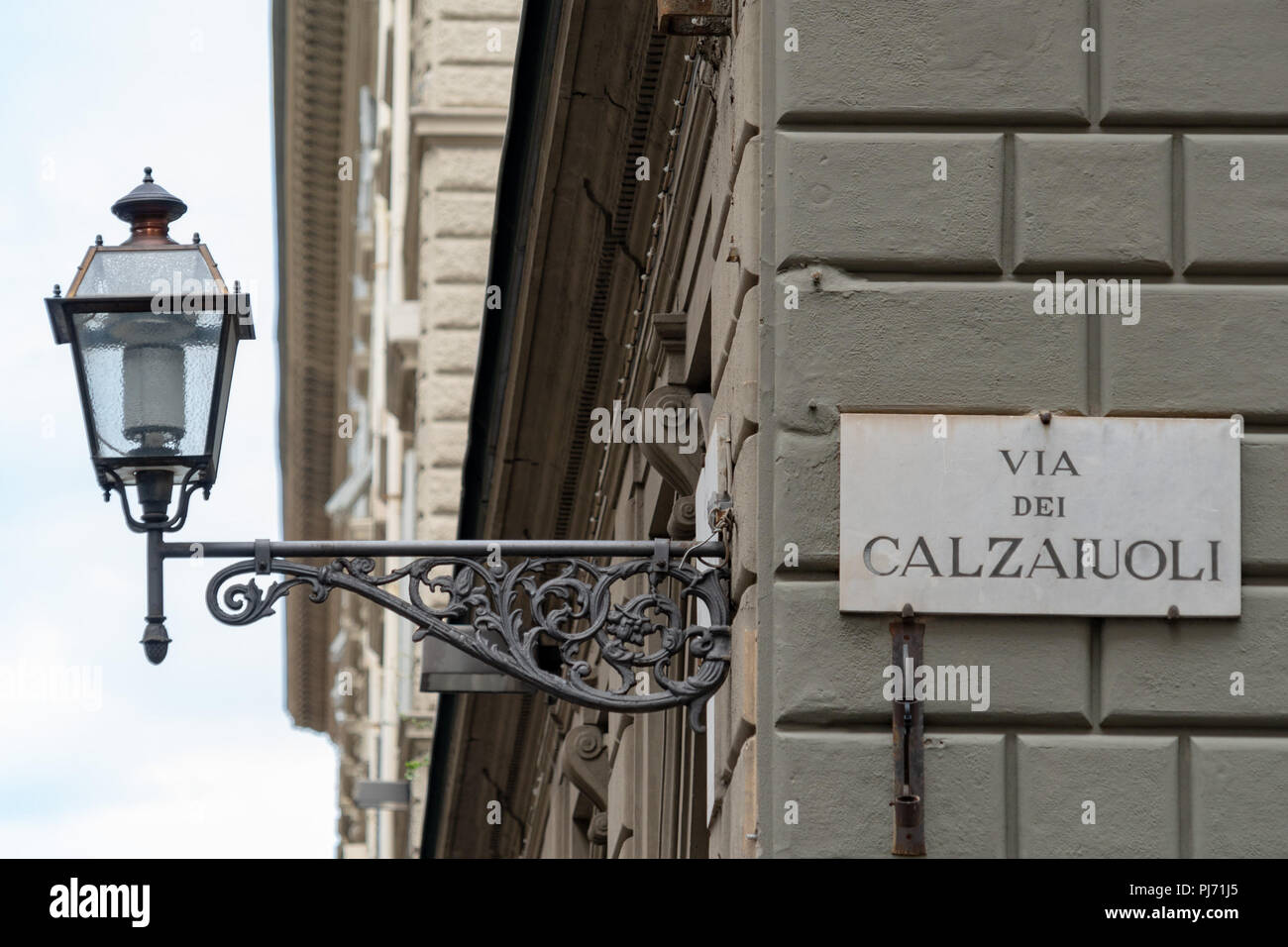Via dei calzaiuoli hi-res stock photography and images - Alamy