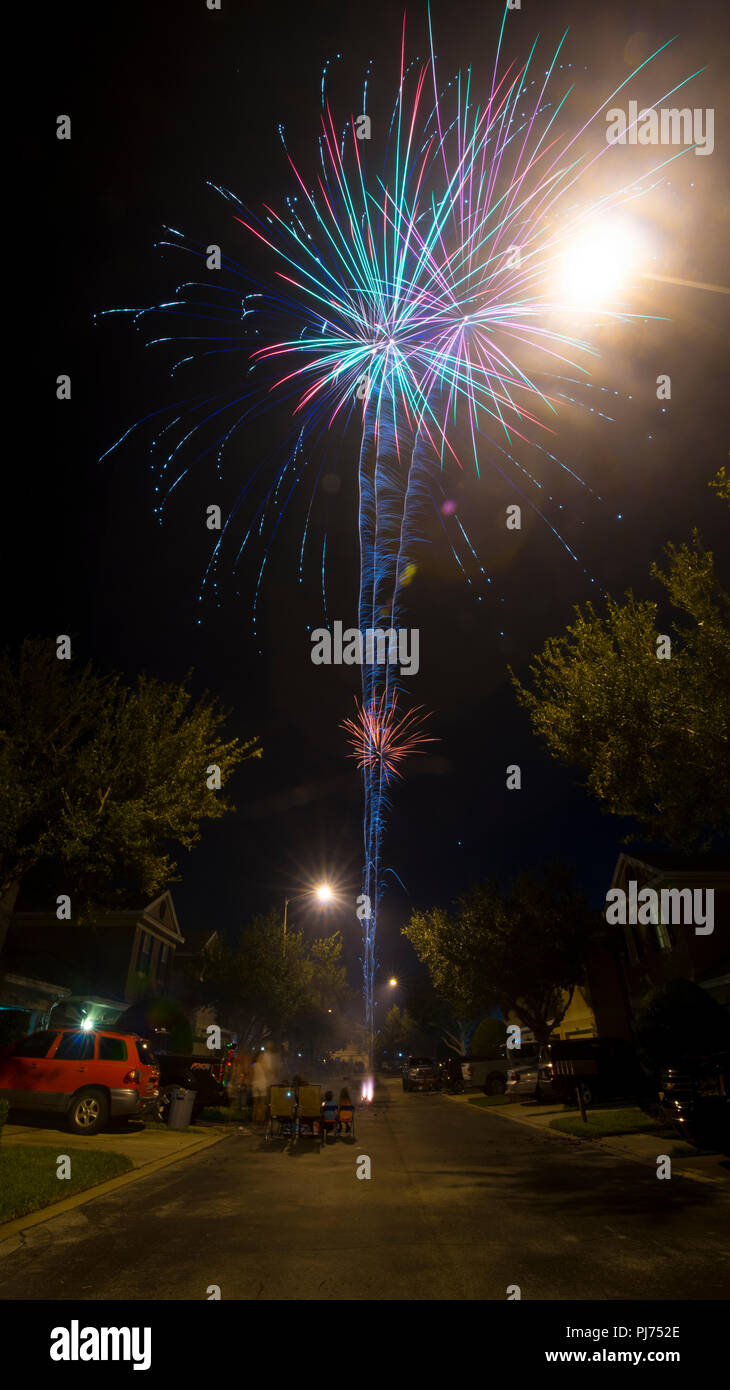 Neighborhood fireworks hi-res stock photography and images - Alamy