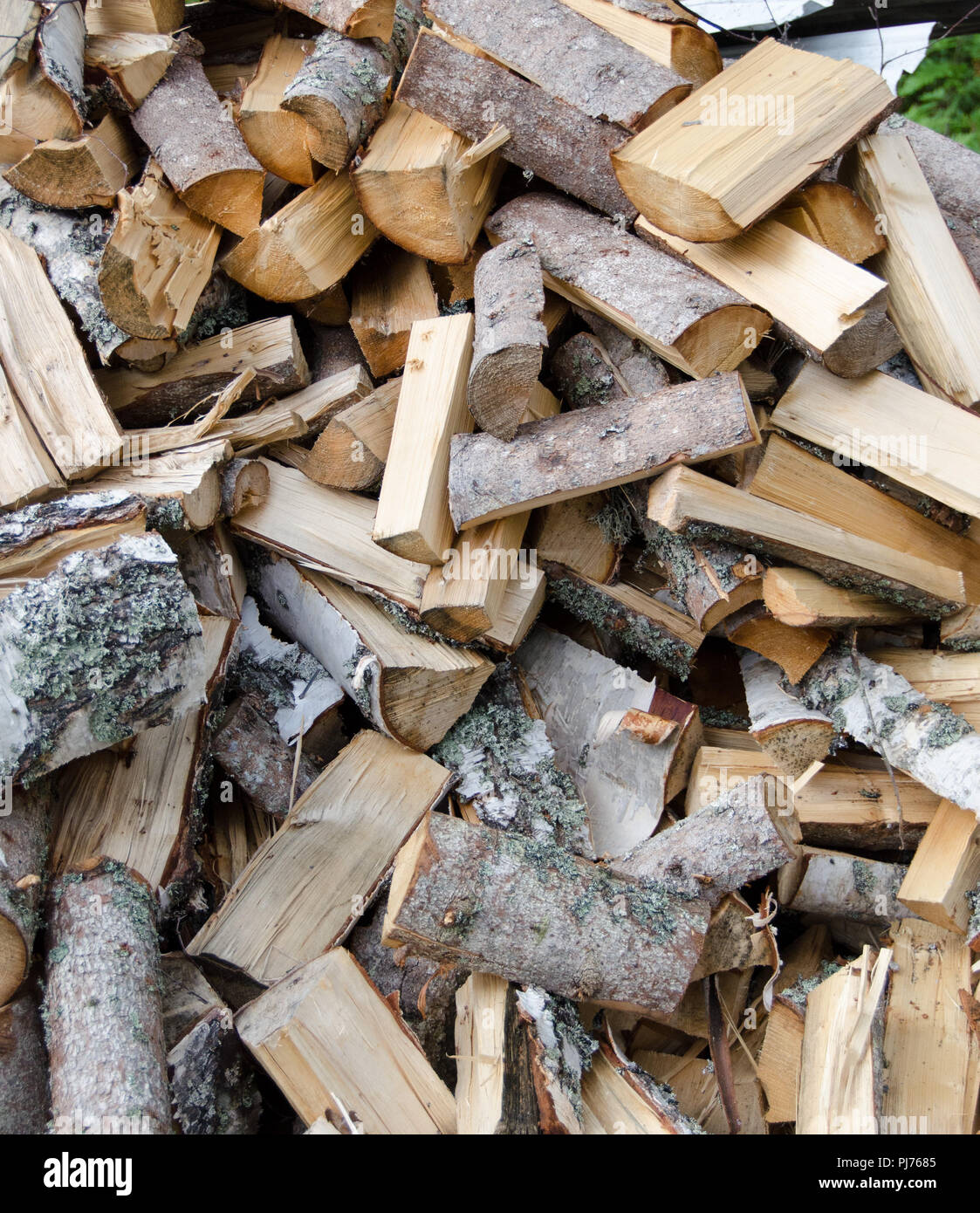 A Bunch Of Firewood Stock Photos & A Bunch Of Firewood Stock Images - Alamy