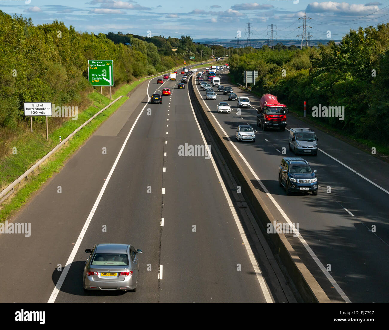 Dual Carriageway Sign Stock Photos & Dual Carriageway Sign Stock Images ...