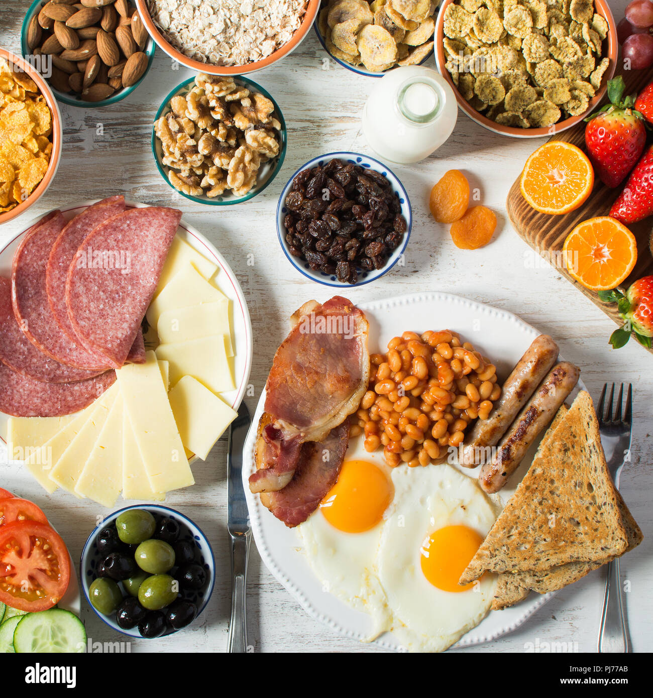Cereals beans nuts hi-res stock photography and images - Alamy