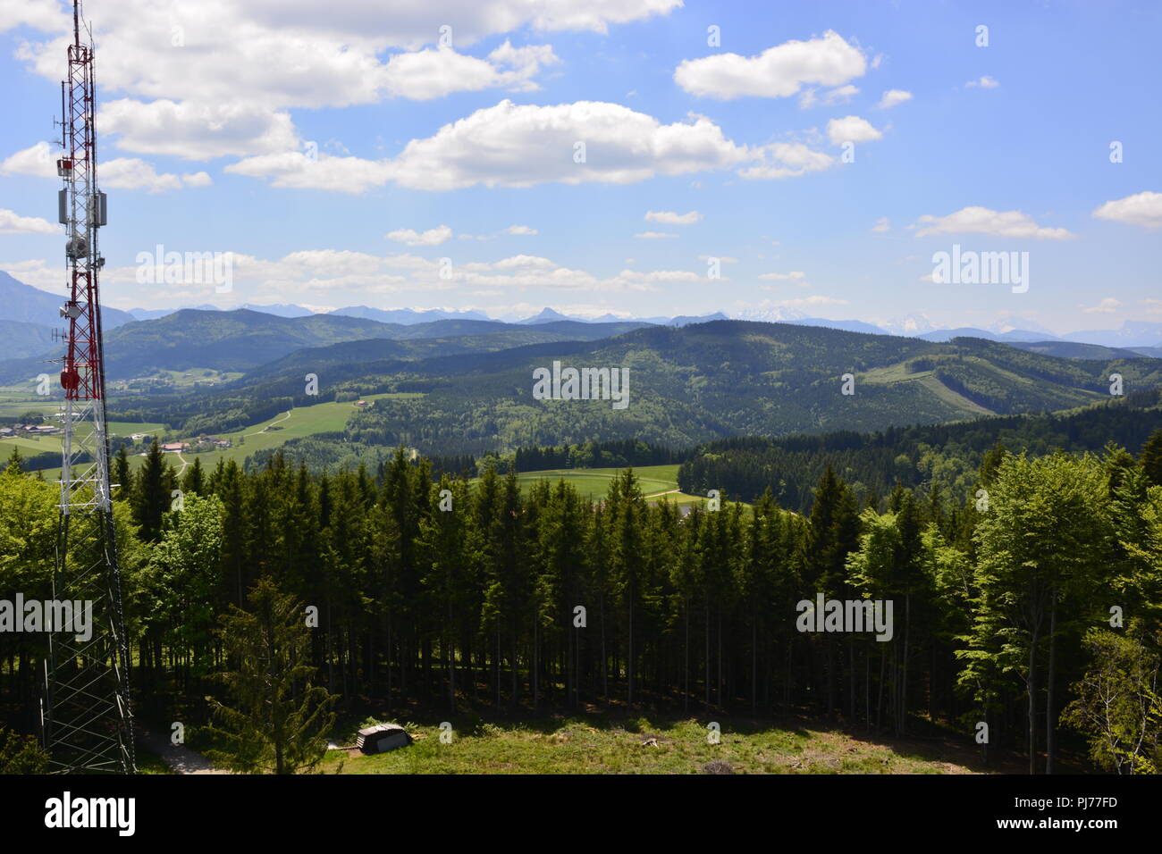 Telecommunications pole hi-res stock photography and images - Alamy
